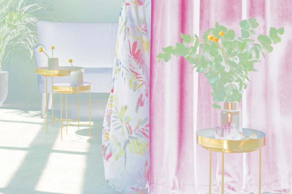 BYDLENÍ | Viva magenta! Barva, která nabije rok 2023 energií a vášní